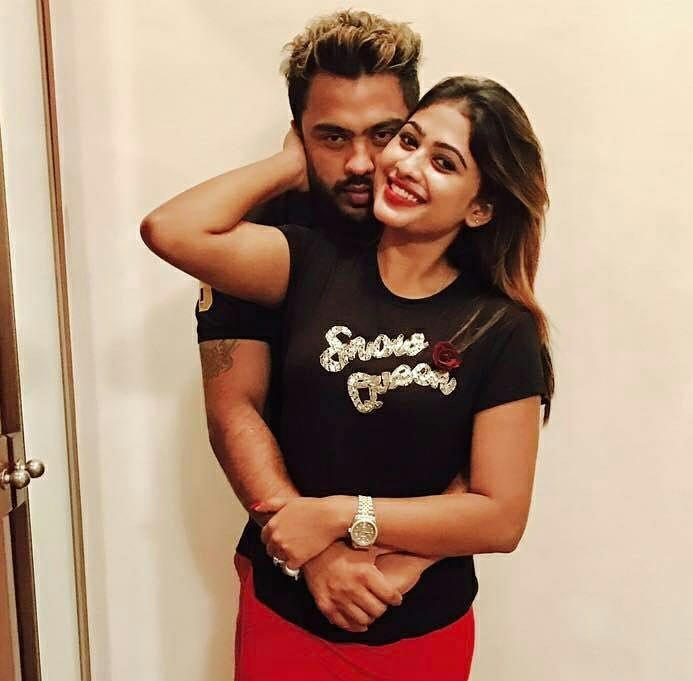 පියුමි හංසමාලි | ElaKiri