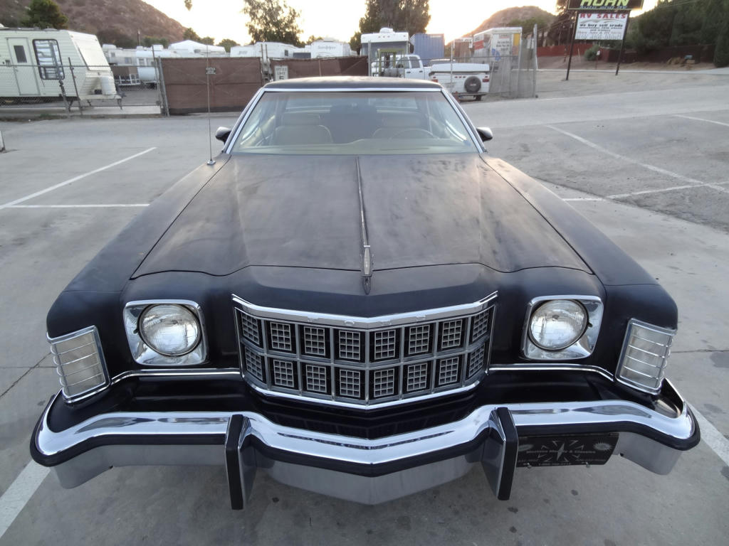 Sell used 76 Ford Elite Torino Coupe 351 V8 Gran Loaded Youngtimer ...