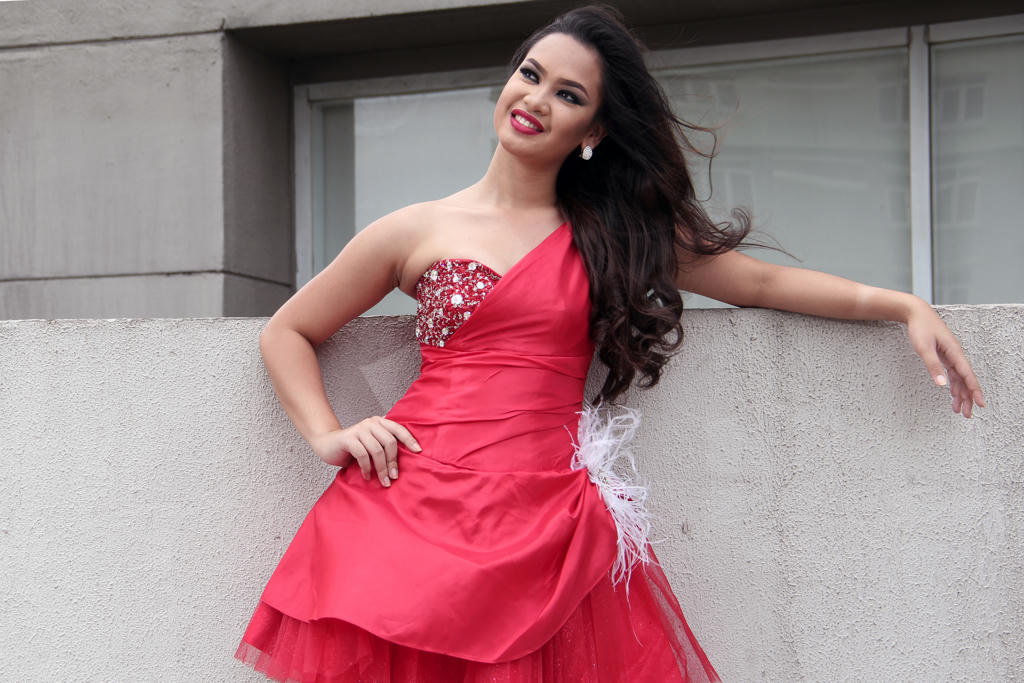 ModelMayhem.com - Teen Model Headshots & Fashion