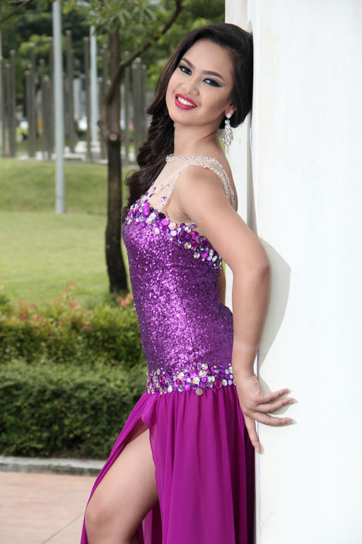 ModelMayhem.com - Teen Model Headshots & Fashion