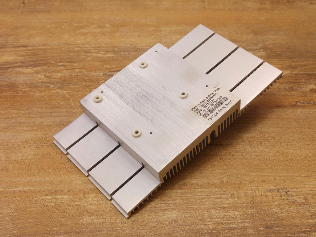 Question - What's this strange black stuff on gpu backside? | Tom's ...